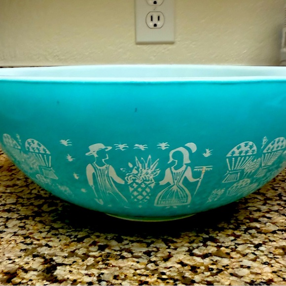 Pyrex | Kitchen | Pyrex Cinderella Bowls Butterprint 443 444 | Poshmark
